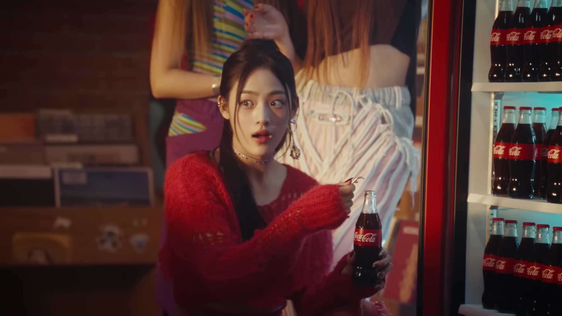 可口可乐又出MV，并用上了AI做宣传 | TOPYS创意内容平台